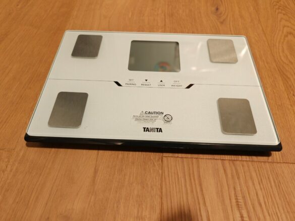 Test: la balance connectée Tanita BC-401 | The Good Troll